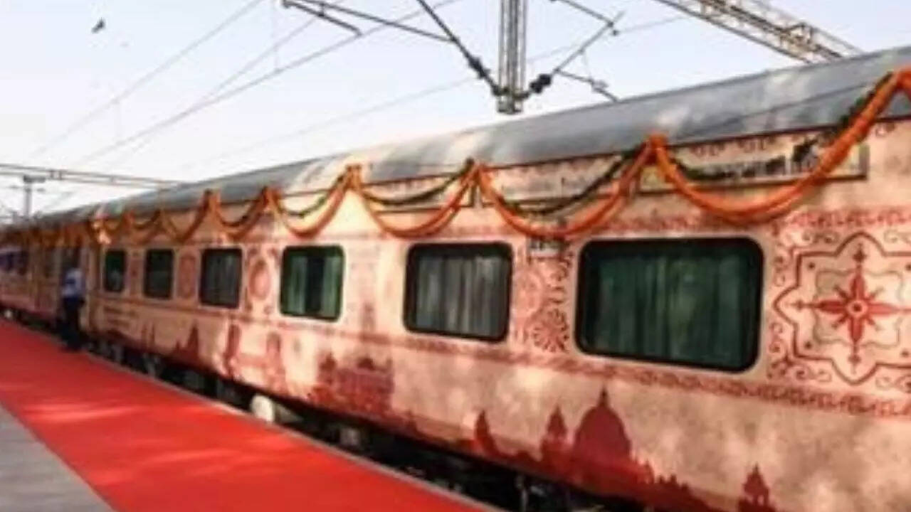 irctc indian railways will run ac tourist train to show vibrant gujarat ...
