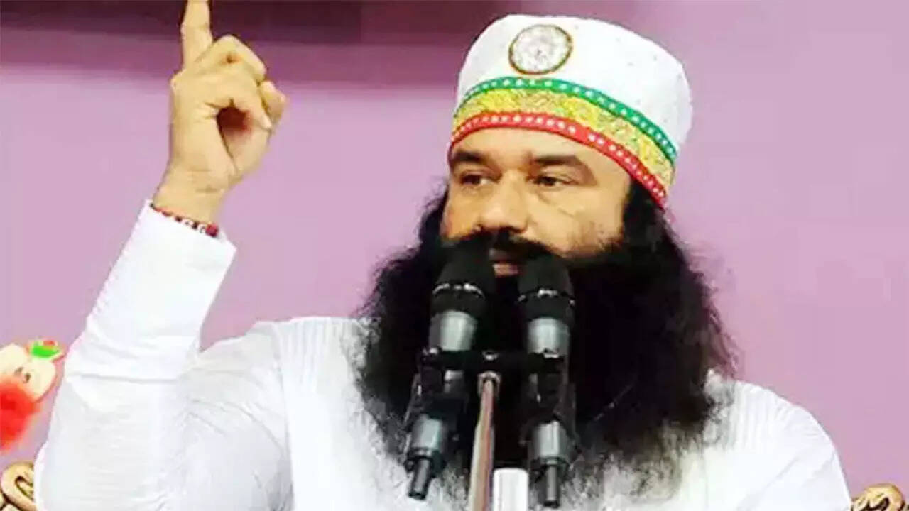 20 shocking stories of rapist murderer Baba Ram Rahim who came out of ...