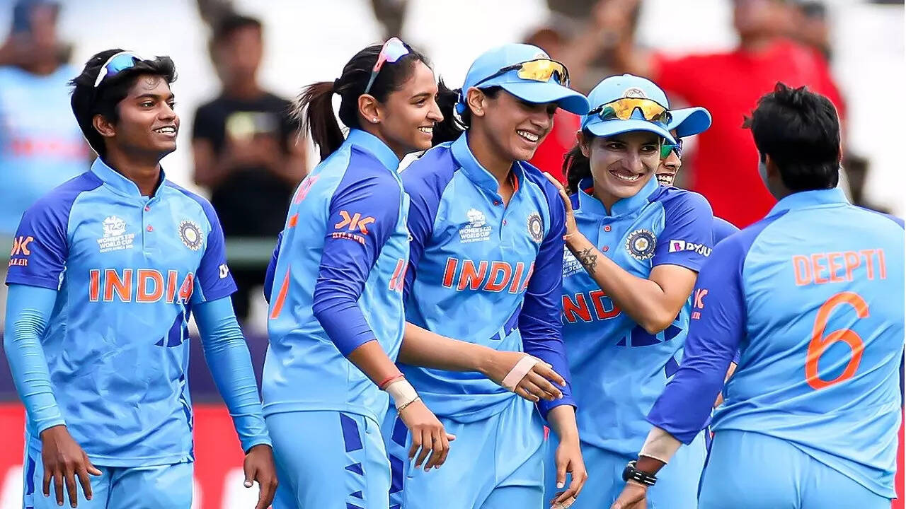 IND Women vs ENG Women Live Score Streaming, India vs England Women's ...