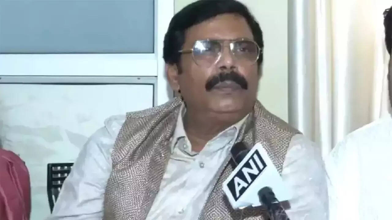 Anand Mohan Singh who is Former MP of Bihar surrendered may be released ...